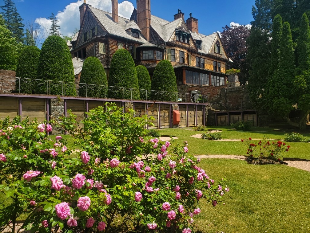 Naumkeag - Reading Room | Antique Homes